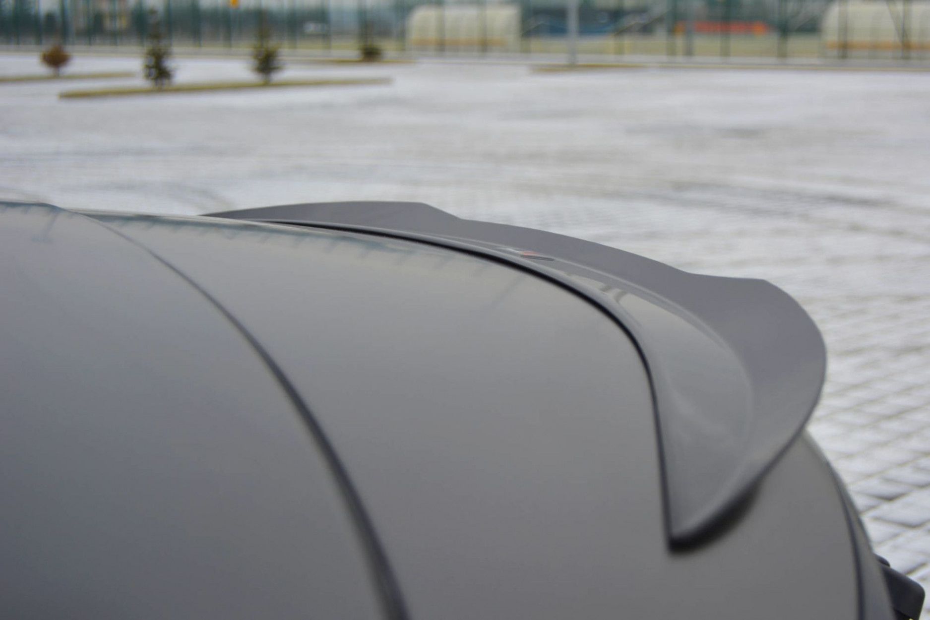 Jaguar xf spoiler store