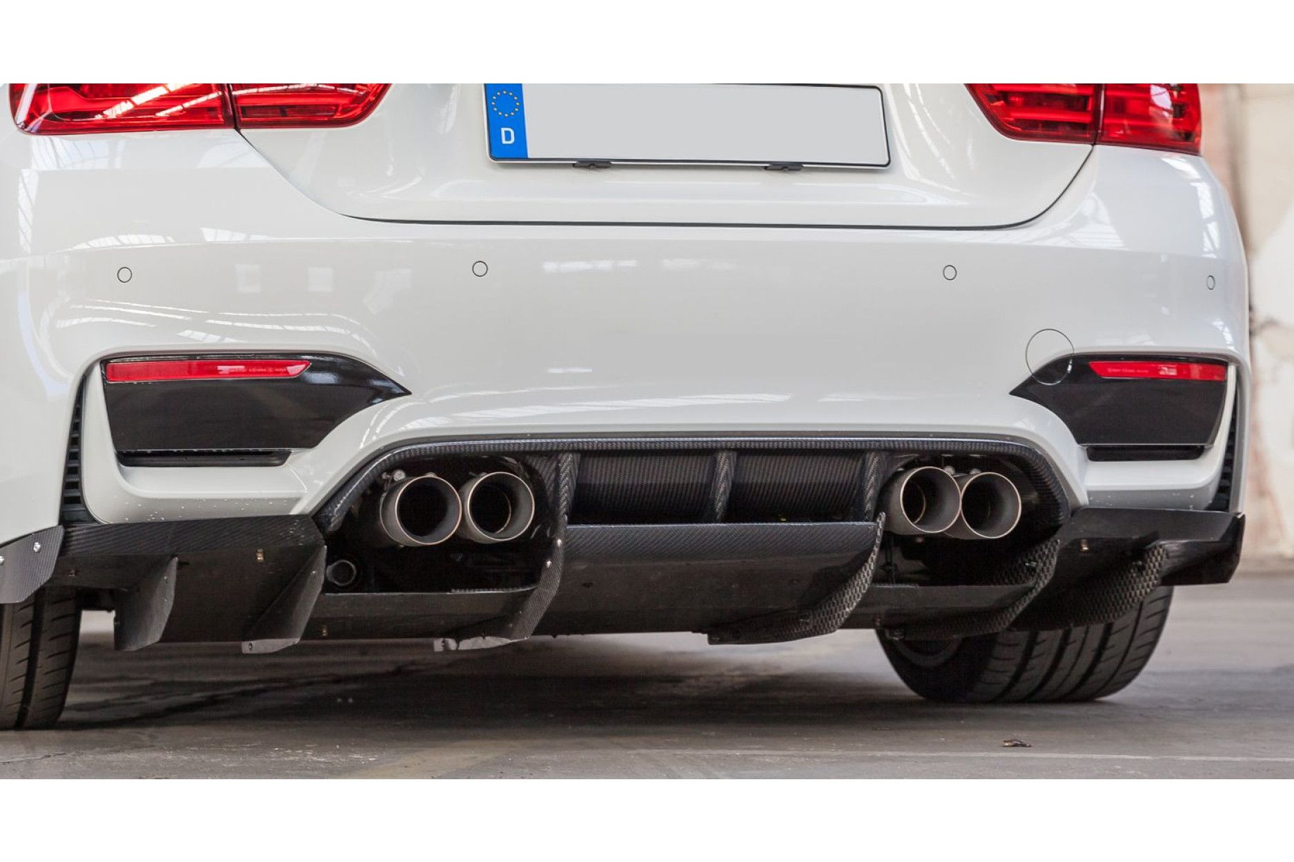 Varis carbon diffuser (System 1) for BMW 4 Series F82 F80 M3 M4 - buy ...