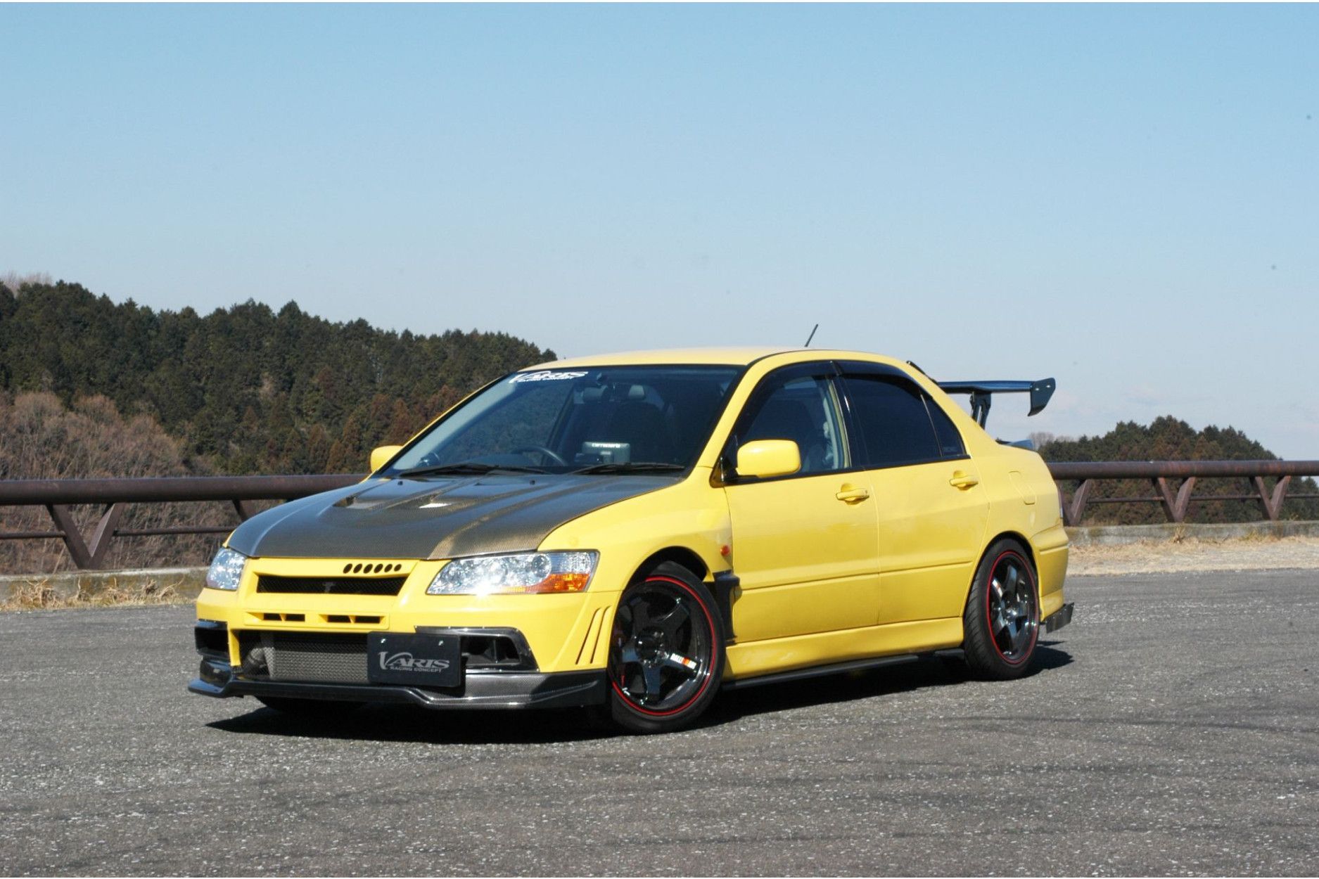 Varis carbon bodykit for Mitsubishi Lancer Evo VII - buy online at CFD